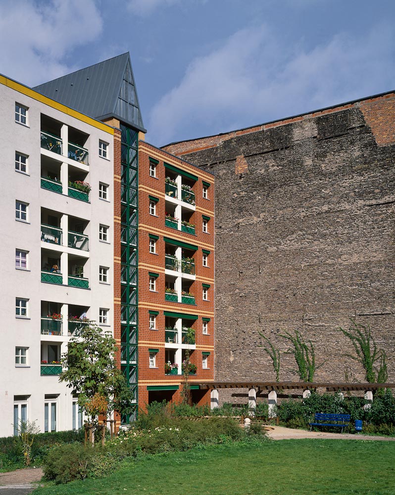 Palladium Photodesign - Residential building Kochstrasse, Berlin